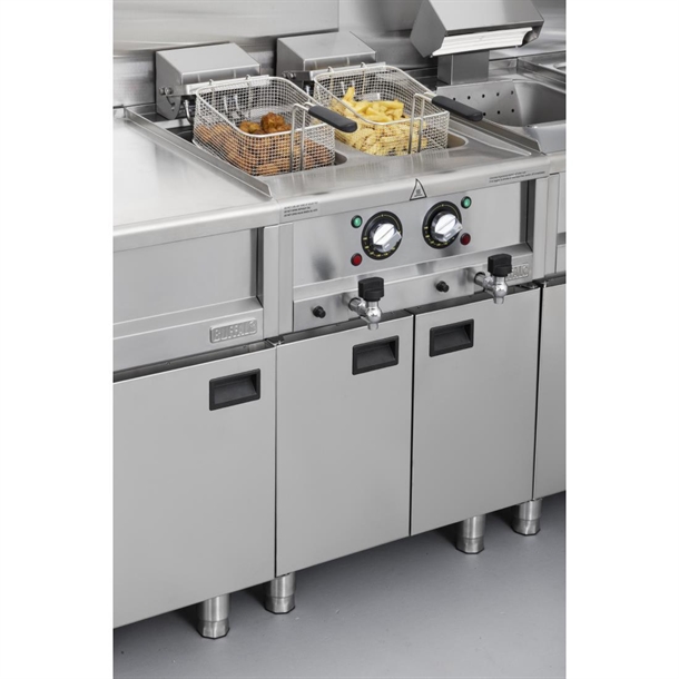 Buffalo 600 Series Twin Tank Electric Fryer 2 x 8Ltr - CU477 - Buy ...